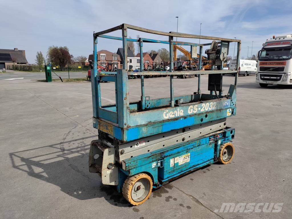 Genie GS 2032, Gistel, Belgium - Used scissor lifts - Mascus UK