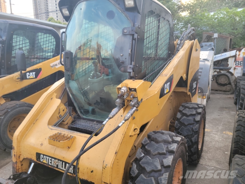 CAT 246 C skid steer loader, 2017, 중국 - 익숙한 스키드로더 - Mascus Korea