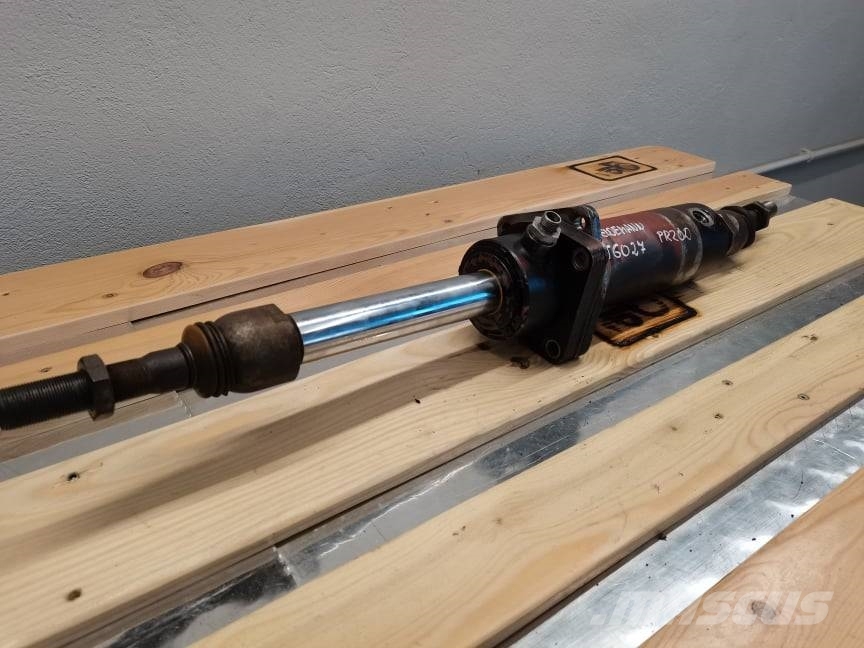 Weidemann T 6027 {Carraro przód} steering cylinder, , Polska - używane ...