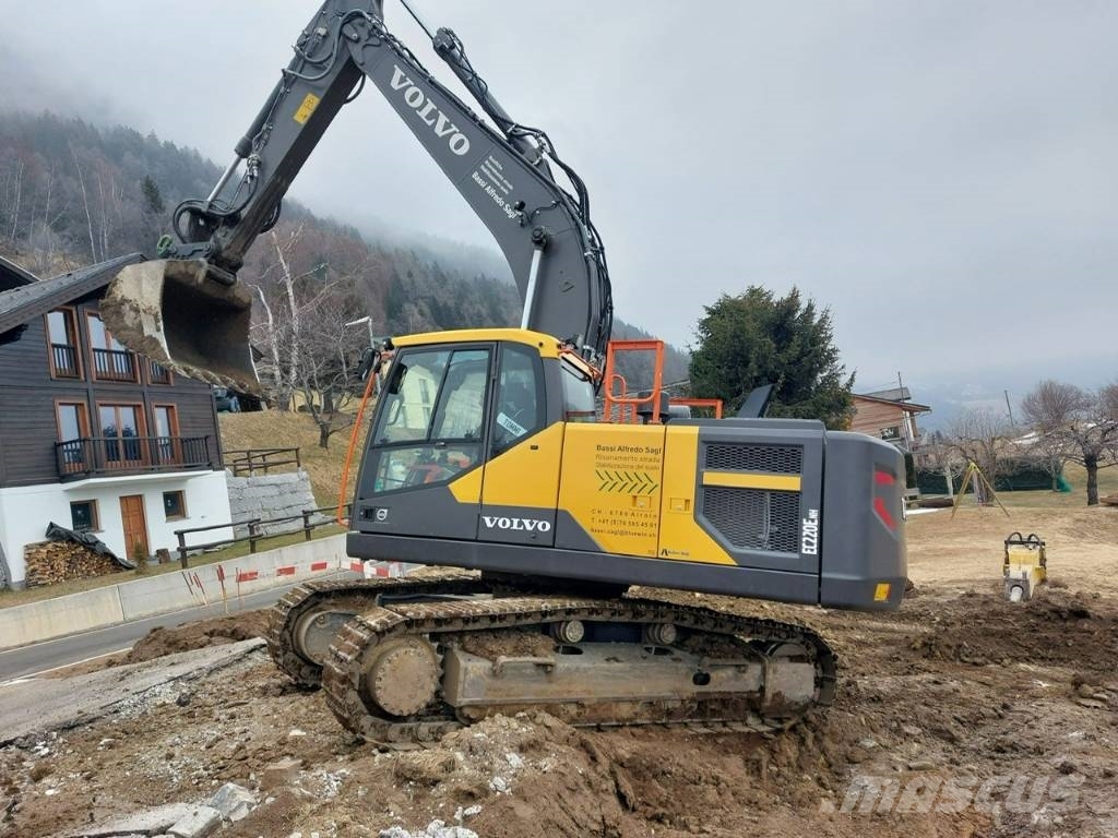 Volvo EC 220 E, 2020, Switzerland - Used crawler excavators - Mascus ...