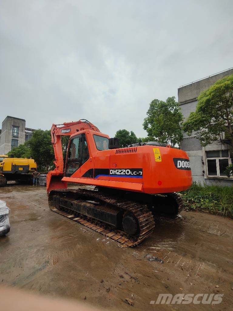 Doosan 220 LC-7, 2019, 中國 - 履帶式 挖土機/掘鑿機/挖掘機 - Mascus臺灣