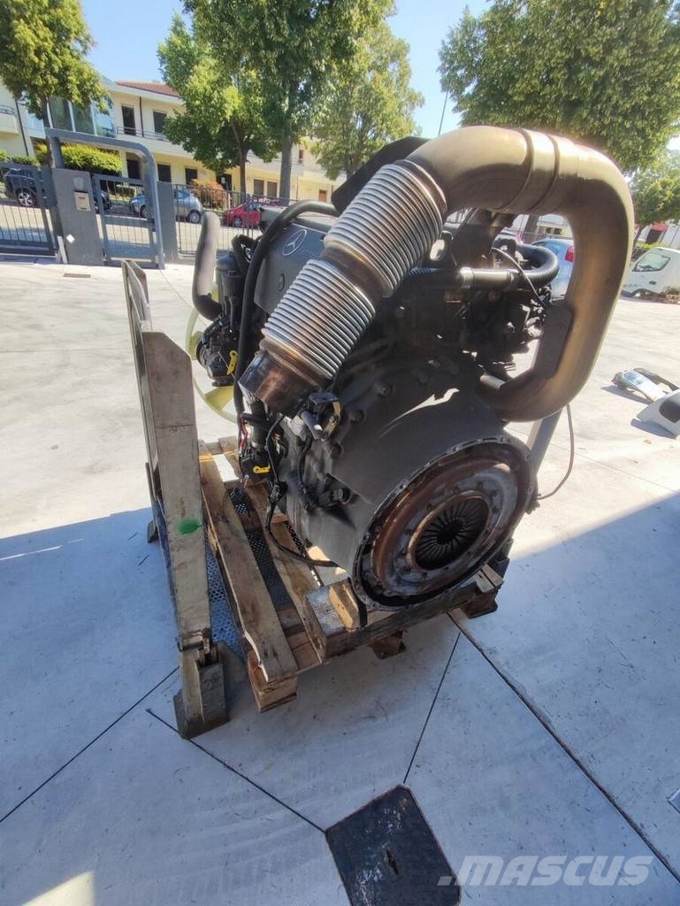 Mercedes-Benz OM904 LA 180 hp, Padova, Italia - Brukt motorer - Mascus ...