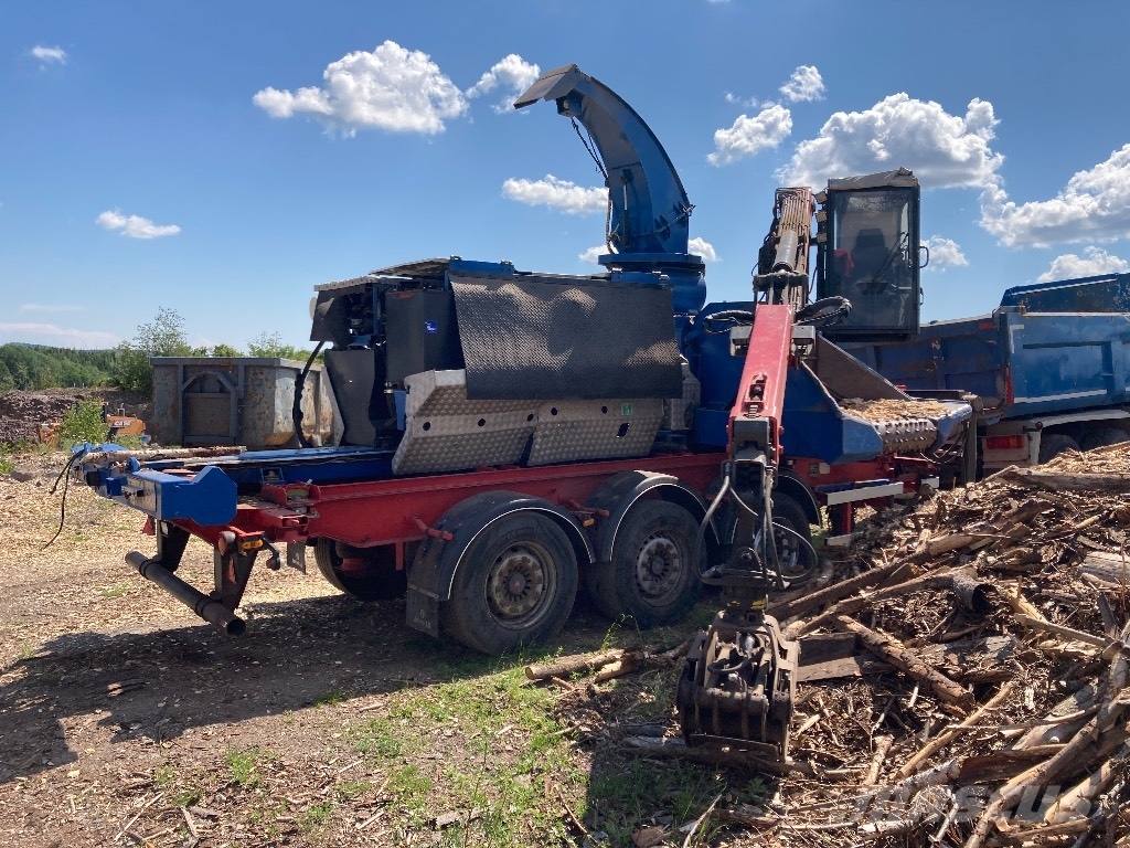 Bruks Flishogger / Wood Chipper on chassis, Holmestrand, Vestfold ...