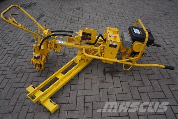 K bolt removing machine Geismar CEMAFER MEB Road R, Pabianice, Poland ...