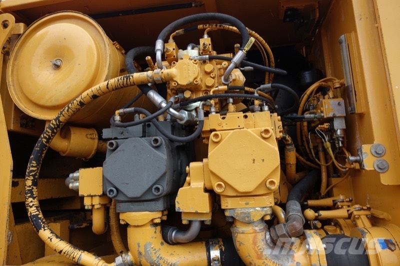 Liebherr R 954 B HD, 1999, Poland - Used crawler excavators - Mascus UK