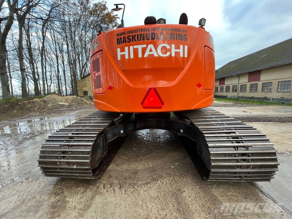 Hitachi ZX 225 US / ZX225Us gravemaskine, 2015, Nørresundby, Denmark ...