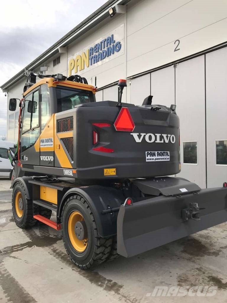 Volvo EWR150E Uthyres/For Rental, Kungsängen, Suecia - excavadoras de ...