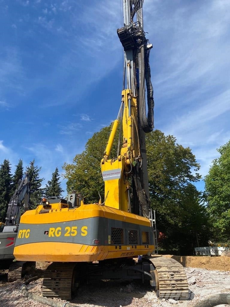 Bauer RTG RG 25 S / BG 24 H, 2008, Germany - Used heavy drills - Mascus UK