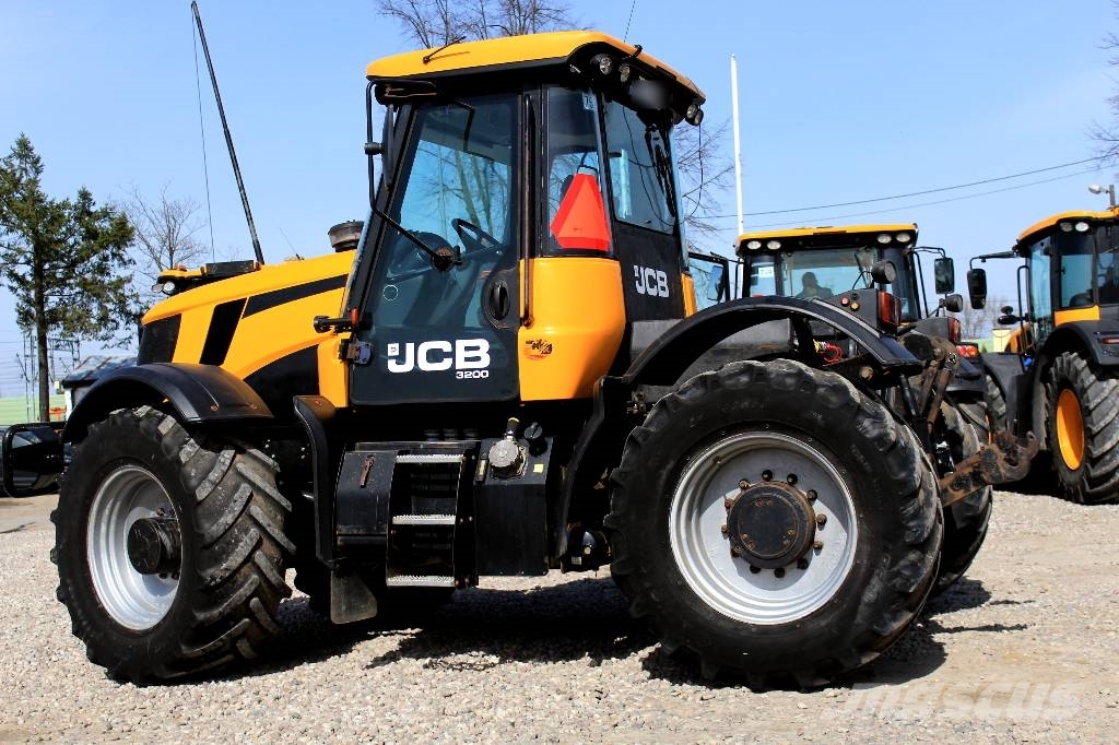JCB Fastrac 3200, 2009, Poland - Used tractors - Mascus Ireland