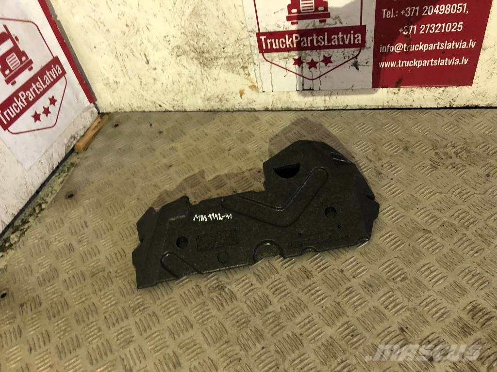 Mercedes-Benz Sprinter 313 Front wheel arch liner splash guards