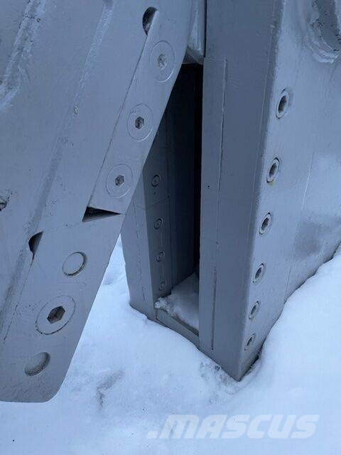 Demarec MQP-30-C and MQP-30-T, COMBI JAWS, TANK JAWS, Wolbrom, Polen ...