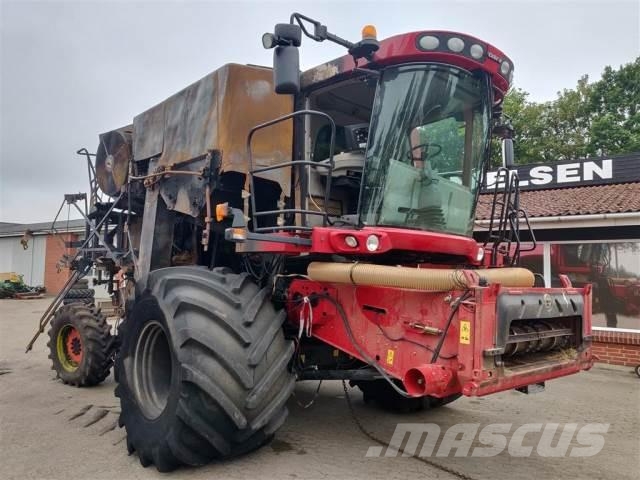 Case IH 8010, 2007, Østerbækvej 4, Danmark - Brugte mejetærskere ...