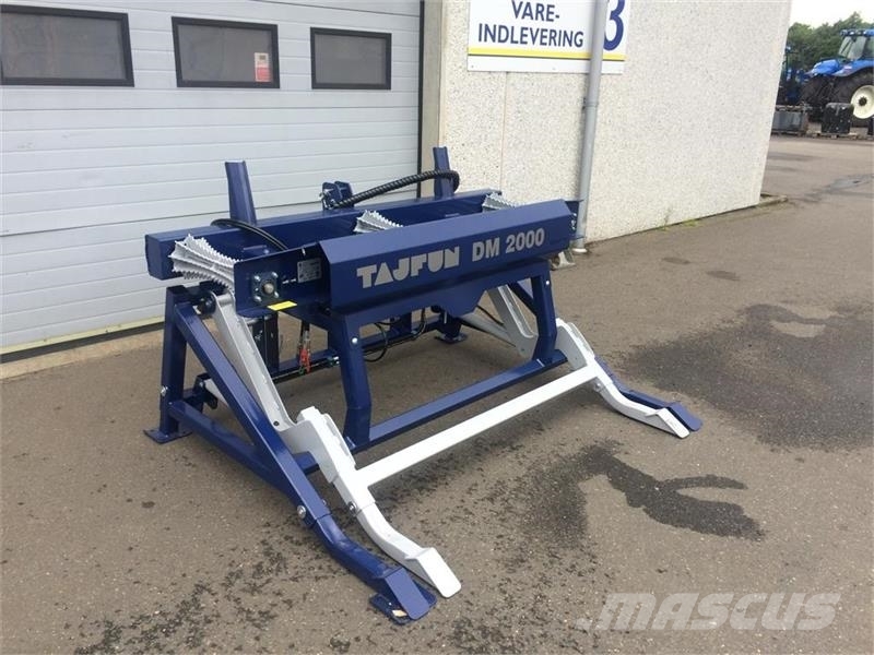 Tajfun DM 2000 Stammebord / løfter til RCA 480, Holstebro, Denmark ...