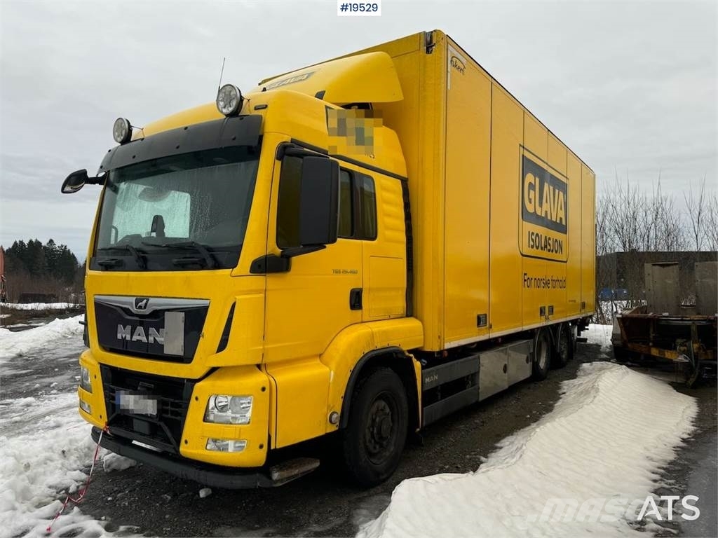 Man TGS 26.460 Box truck w/ full side opening and lift, 2017, Østfold ...