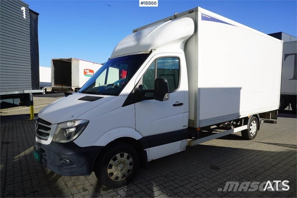 Mercedes-Benz Sprinter 8 pallet box truck with low mileage, 2014 ...