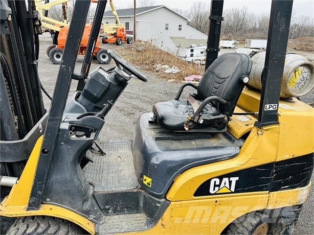 Caterpillar C 6000, 2006, United States - Used container handlers ...