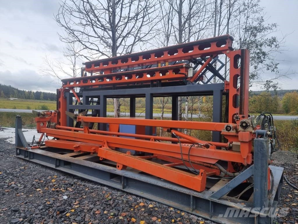 Hanjin D&B-450W CARRIER, 2016, Finland - Used waterwell drill rigs ...