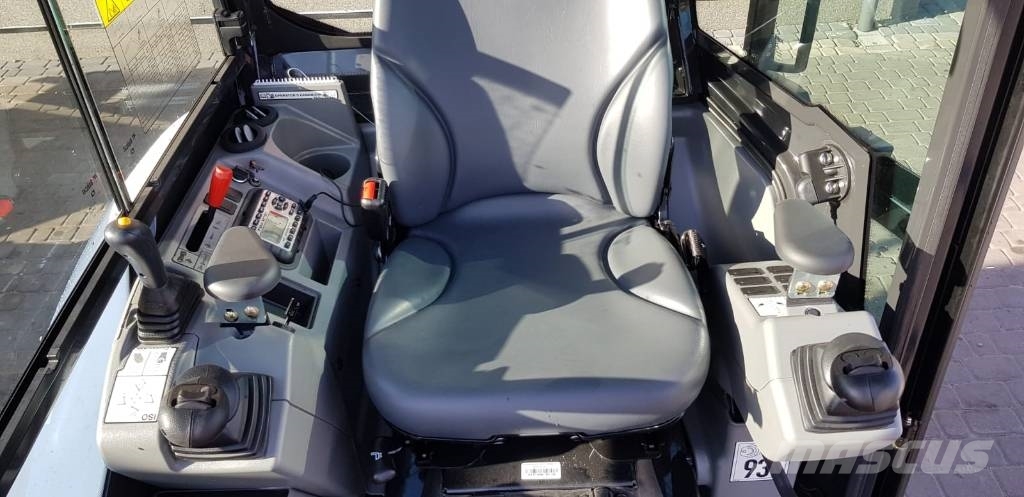 Bobcat E 27Z, 2022, KAMIENICA KRÓLEWSKA, Poland - Used mini excavators