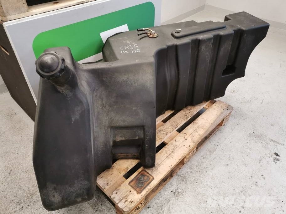 CASE MX 130 fuel tank, , Pologne - d'occasion moteur - Mascus France