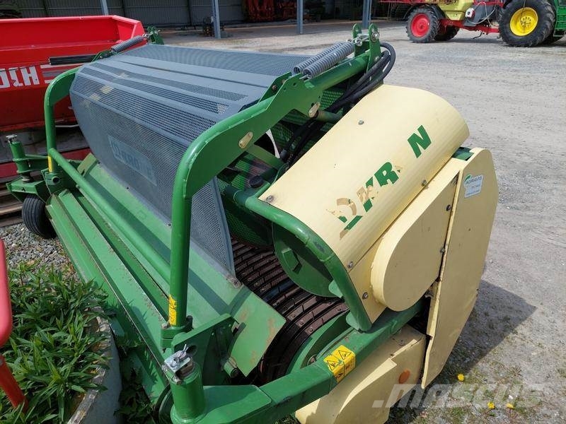 Krone Easy Flow 3001, 2011, Barsinghausen OT Groß Munzel, Germany ...