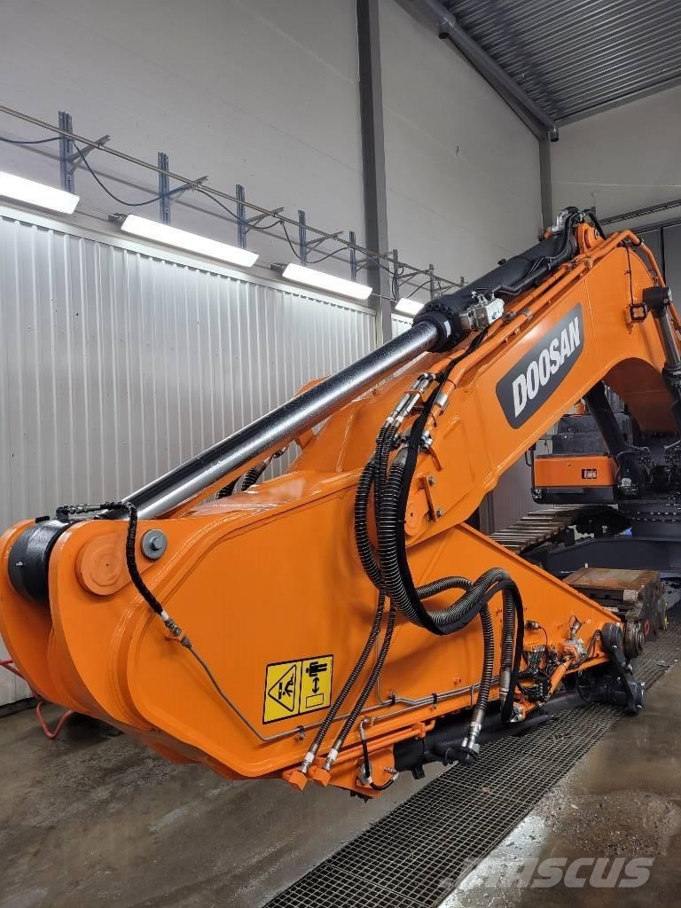 Doosan DX 380 LC-5, Uthyres, 2019, Sweden - Used crawler excavators ...