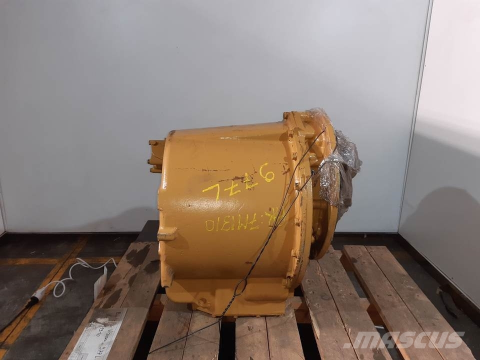 Caterpillar 977L, , France - Used transmission - Mascus Ireland