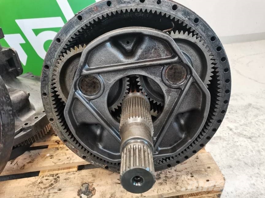 Fendt 933 Vario rear portal axle, , Polonia - transmisión de segunda ...