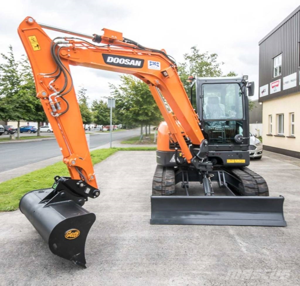 Doosan DX 63-3, 2022, Naas, Co. Kildare, Ireland - Used mini excavators