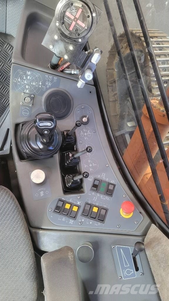 Tamrock PANTERA 1500, 2006, United States - Used surface drill rigs ...