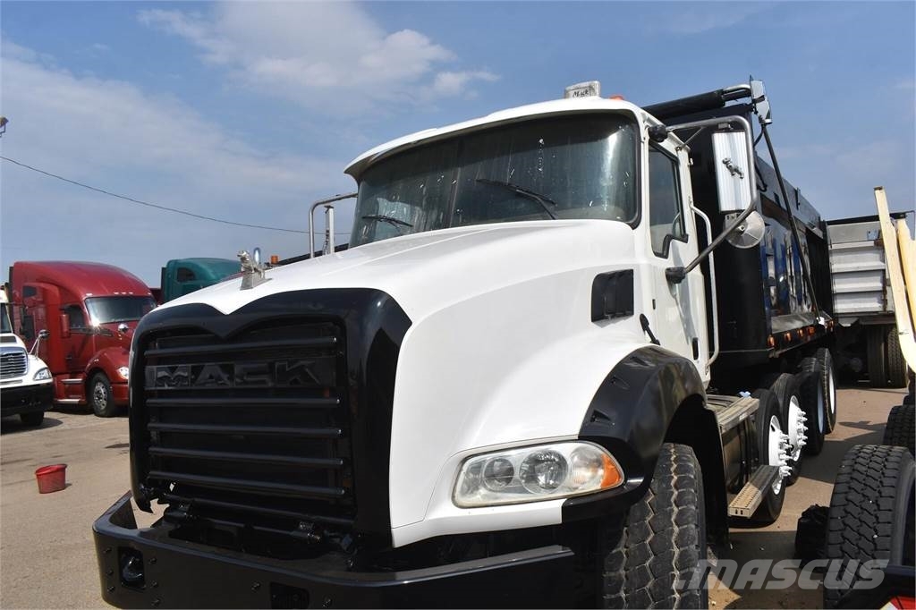 Mack GRANITE GU813, 2016, Covington, Tennessee 38019, United States ...