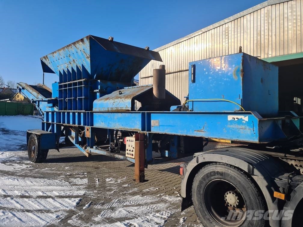 Extec Screens Rębak wolnoobrotowy, 2002, Poland - Used wood chippers ...