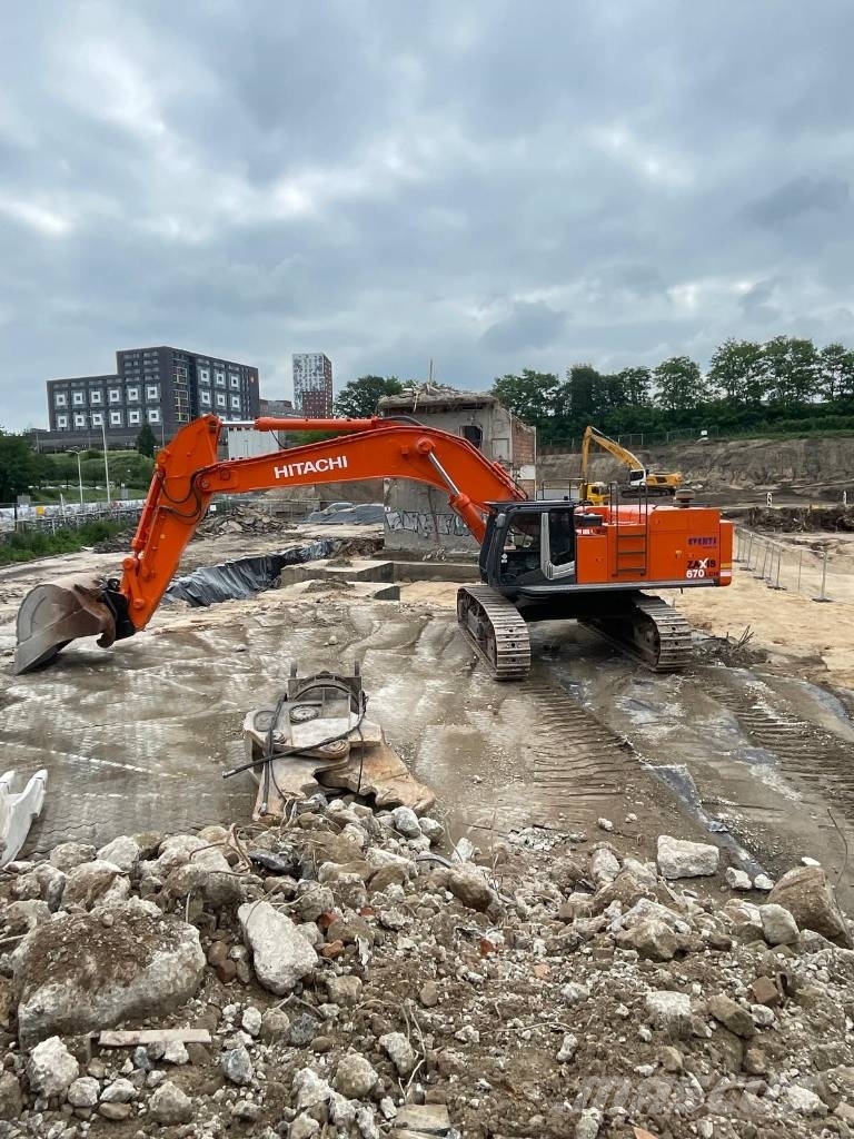 Hitachi Zaxis 670 LCH, 2014, Loosdrecht, Nederland - Mascus Nederland