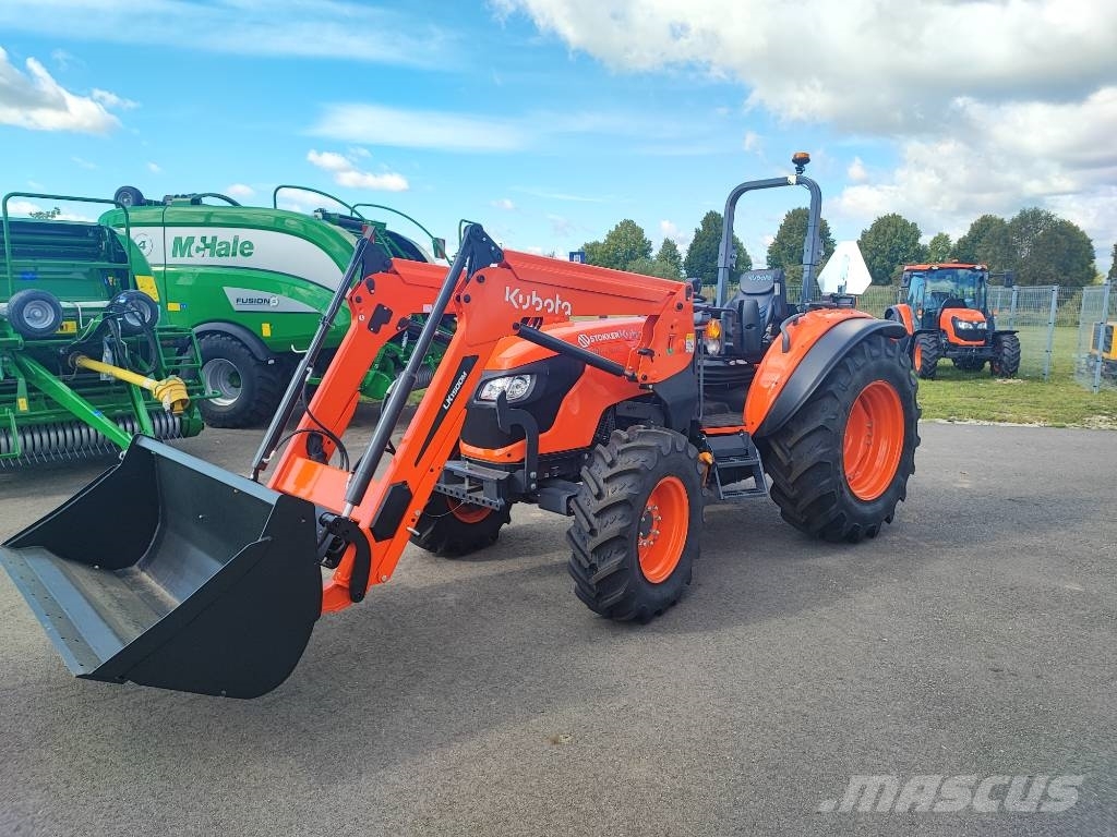 Kubota M4063 ROPS