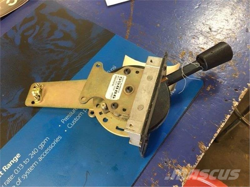 DrilTech Throttle Control - 009982-001, Mifflinburg, PA Warehouse @ EWD ...