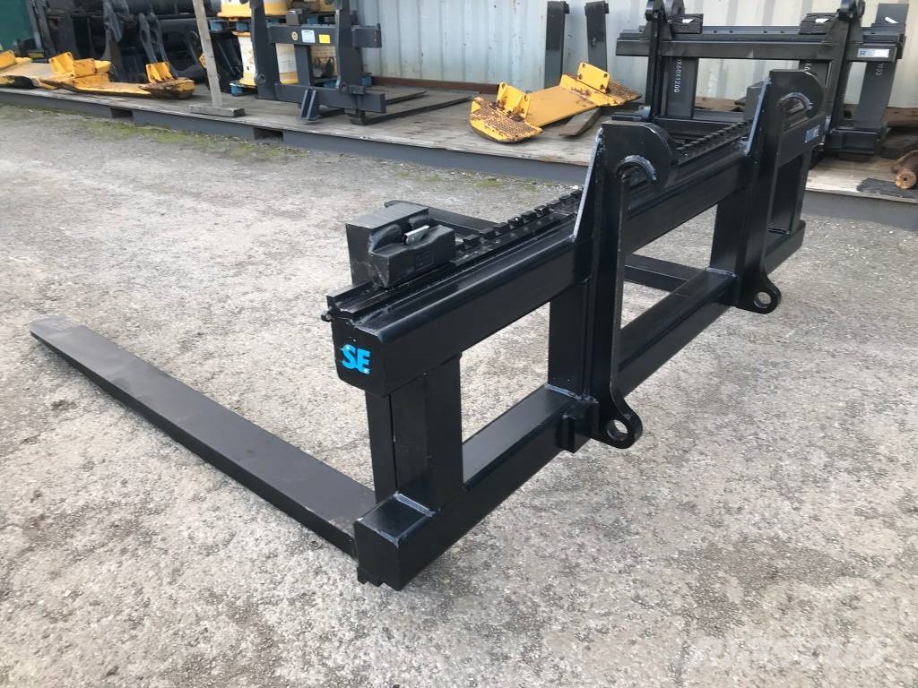 SE / Volvo 11 ton Container pallet forks, Doncaster, United Kingdom ...