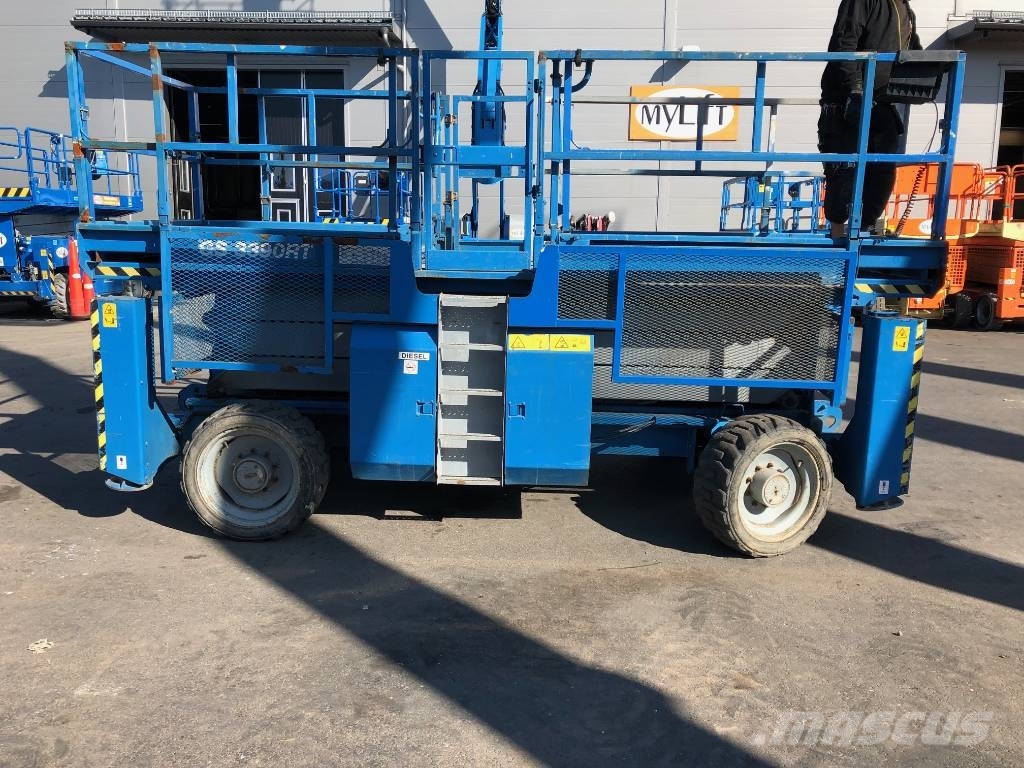 Genie GS 3390 RT, 2007, Sweden - Used scissor lifts - Mascus UK