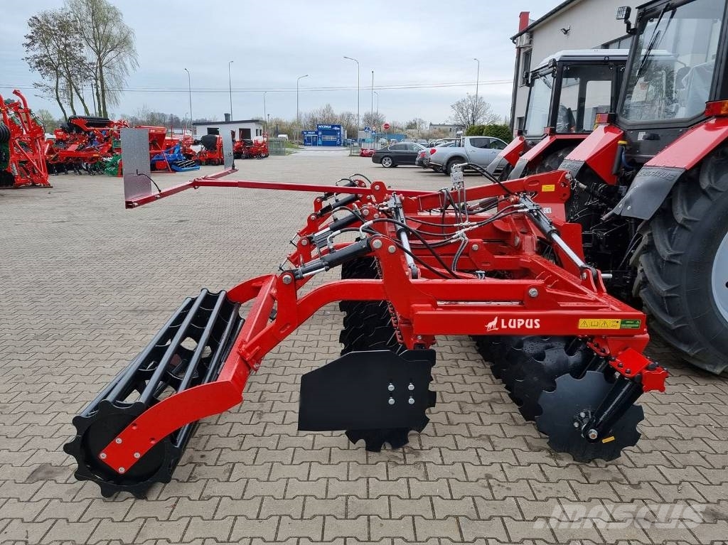 Lupus Brona talerzowa hydraulicznie składana 4,0 m, 2023, Lengyelország ...