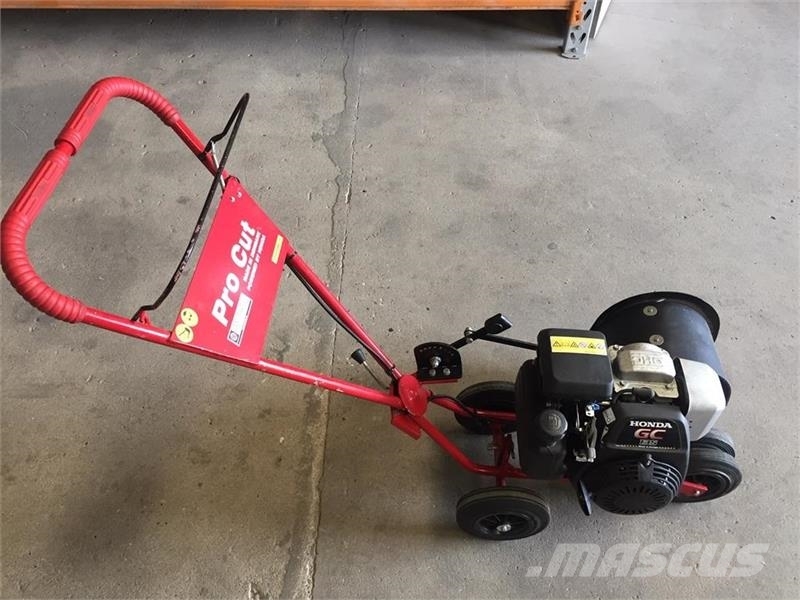 Pro-Cut, Tinglev, Danmark - Brugte terræn, trimme- og kantklippere ...