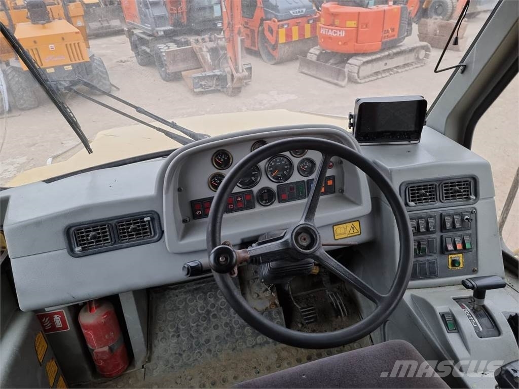 Moxy MT36 series II, 2005, Lietuva - Lietots karjeriniai savivarčiai ...