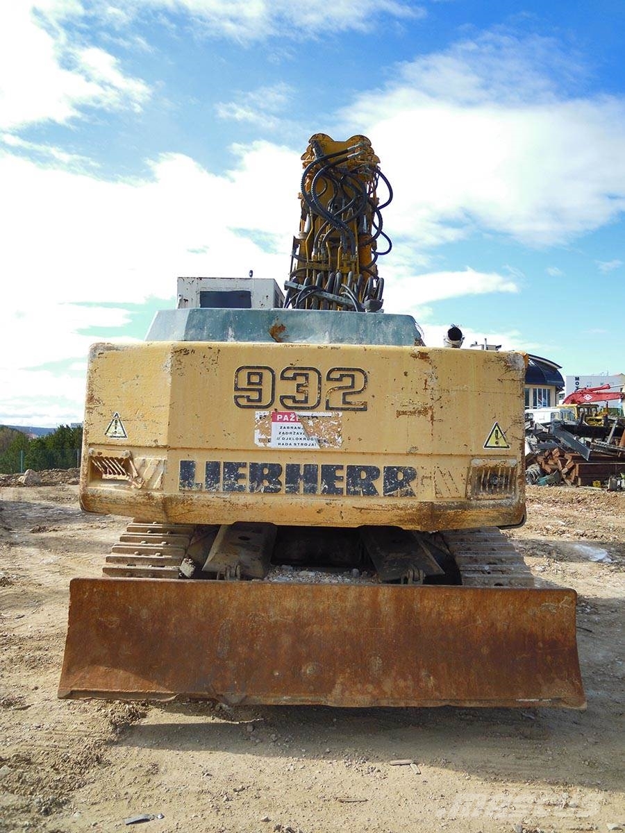 Liebherr R932 T, 2006, Posušje, Bosnia-Herzegovina - Used crawler ...