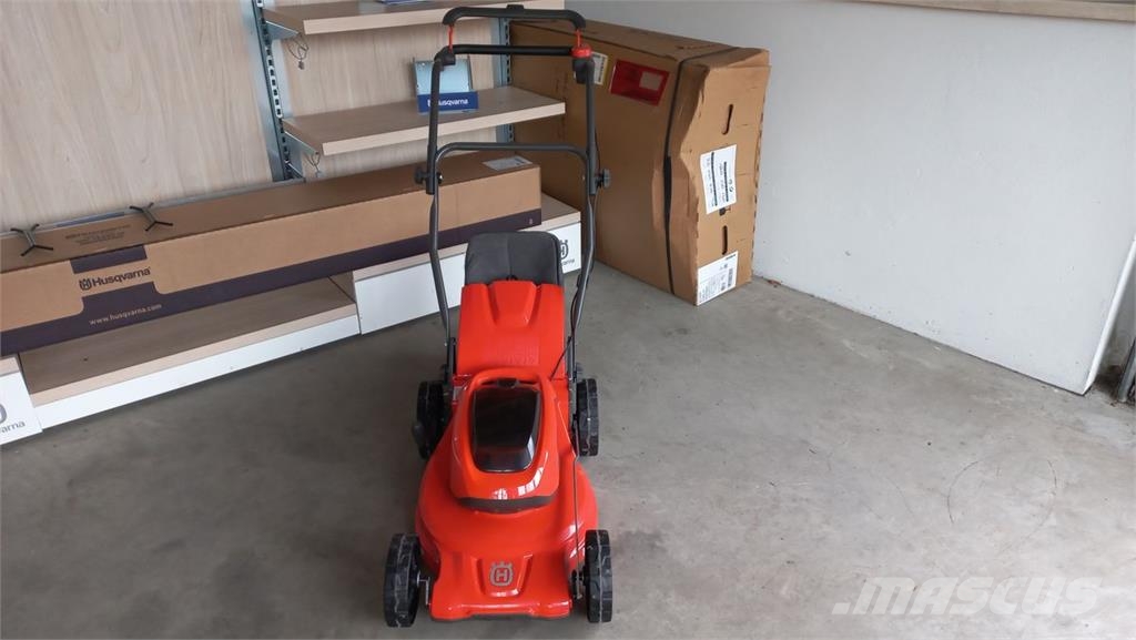 Husqvarna LC 137i, 2021, Austria - Used riding mowers - Mascus Ireland