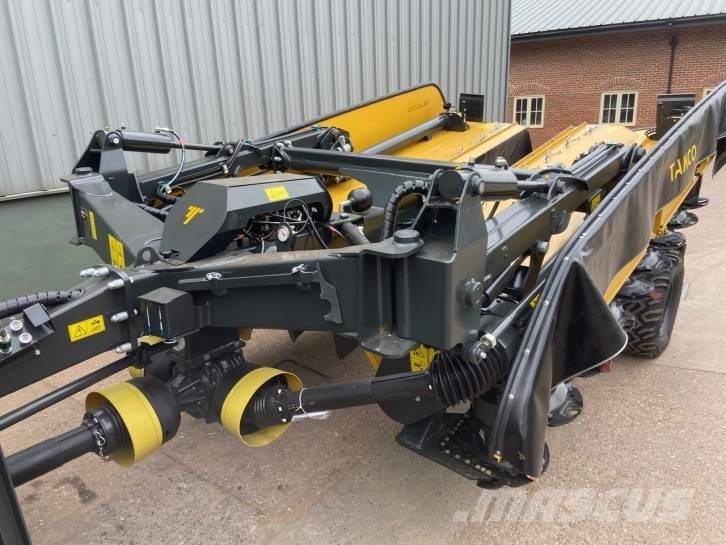 Tanco M10A rear and M3A front Autocut triple mowers, , Royaume-Uni - d ...