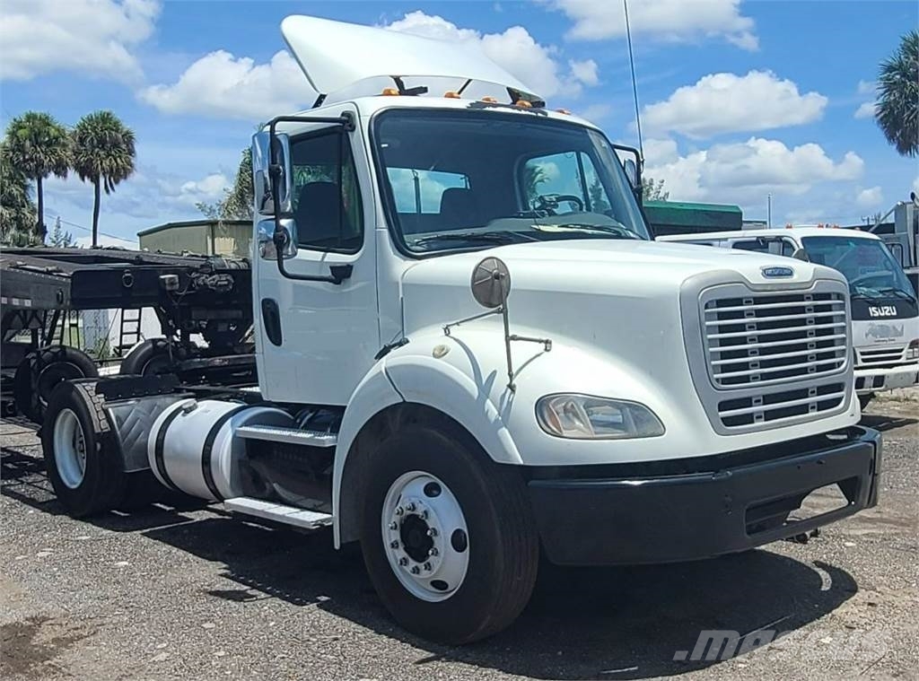 Freightliner M2 112, 2013, Fort Myers, Florida, États-Unis - Mascus France