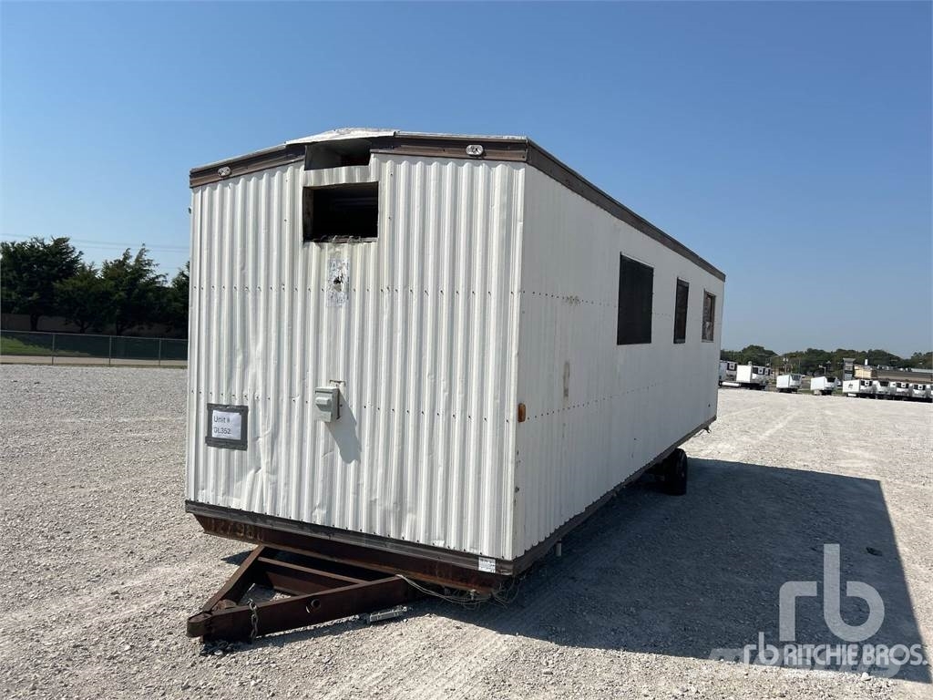 Purchase 28 ft x 8 ft Portable S/A other trailers, Bid & Buy on Auction ...