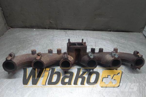 Case Exhaust manifold Case 6T-830 3929279, 2000, Kojszówka, Pologne ...