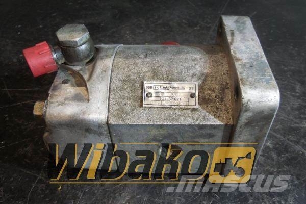 Orsta Hydraulic pump Orsta TGL37071 31978801, 2000, Kojszówka, Polonia ...